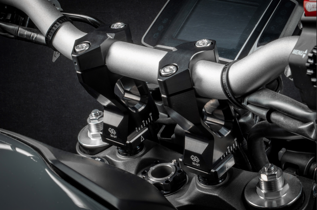 MT-09(21-23)Gilles Tooling adjustable handlebar riser_Handlebar Riser ...